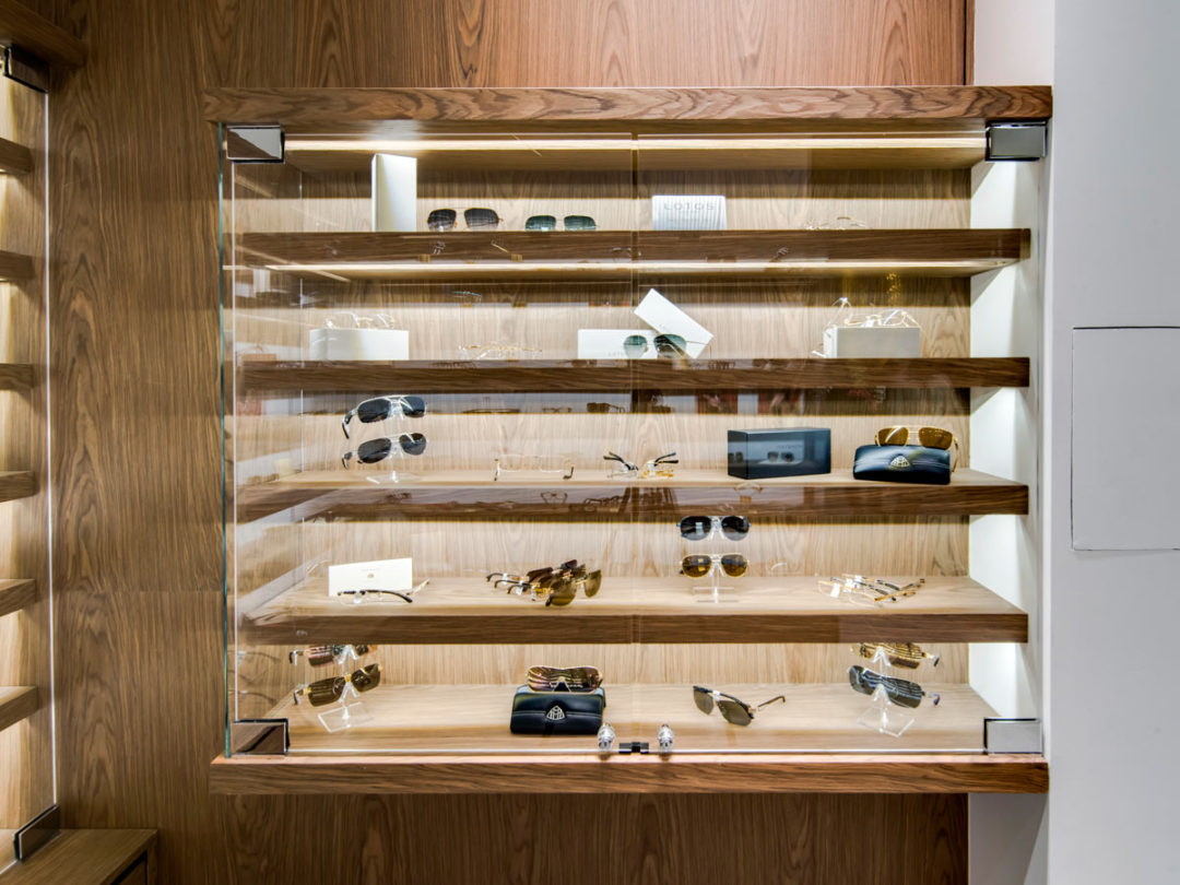 Retail - Treefrog Veneer